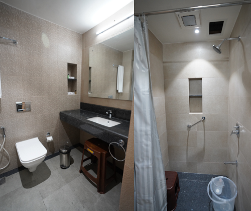 GRT MAHALAKSHMI KASI ANNAPOORNA CHATRAM